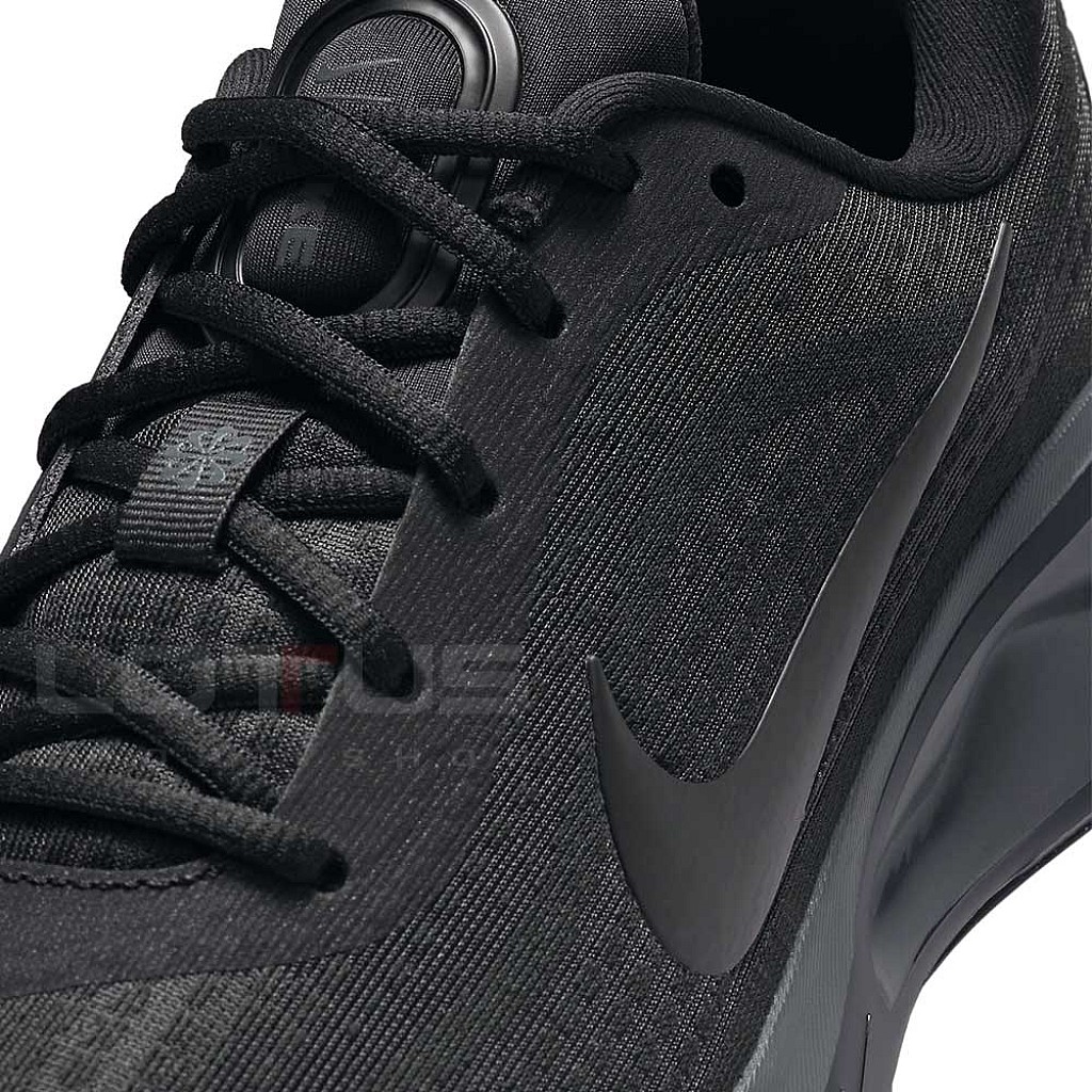ДАМСКИ МАРАТОНКИ NIKE FJ7765-002 JOURNEY RUN ЧЕРНИ | Цени от Lotus Sport