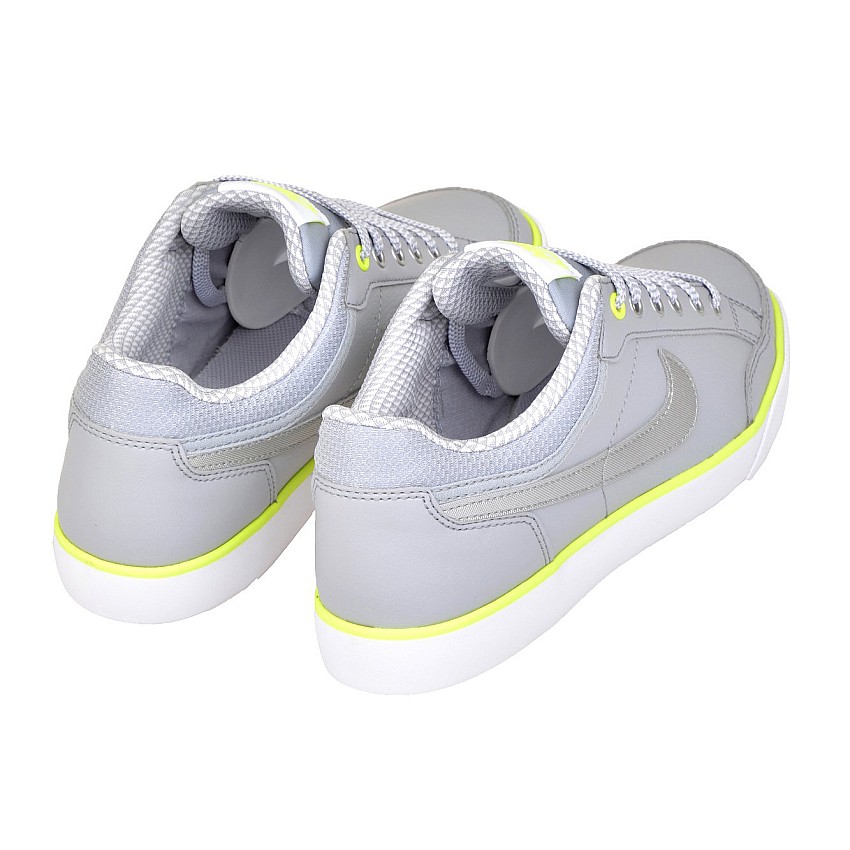 ДЕТСКИ МАРАТОНКИ NIKE CAPRI 3 LTR (GS) | Цени от Lotus Sport